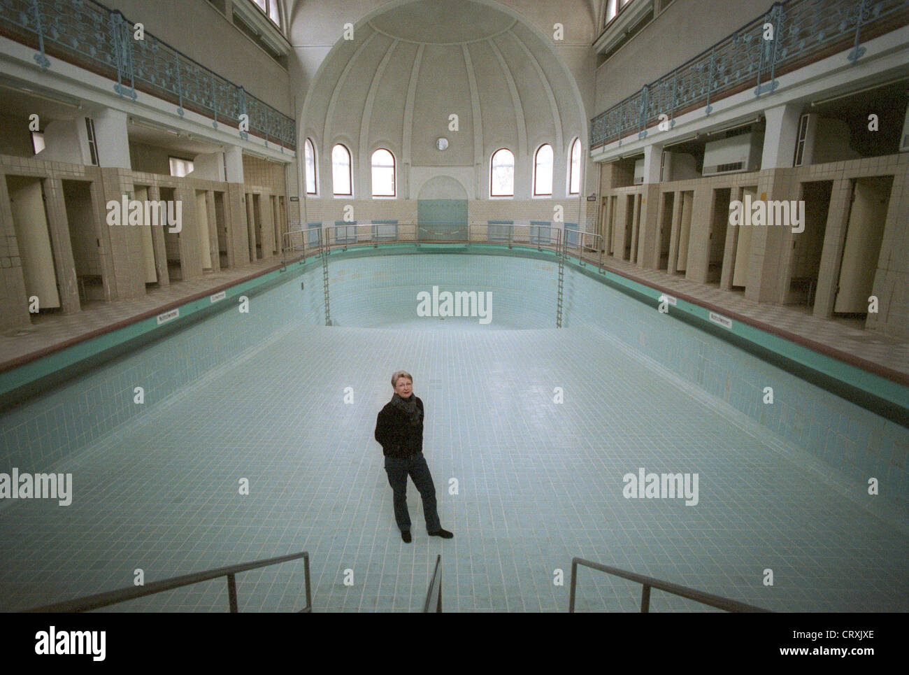 Communal bath hi-res stock photography and images - Alamy