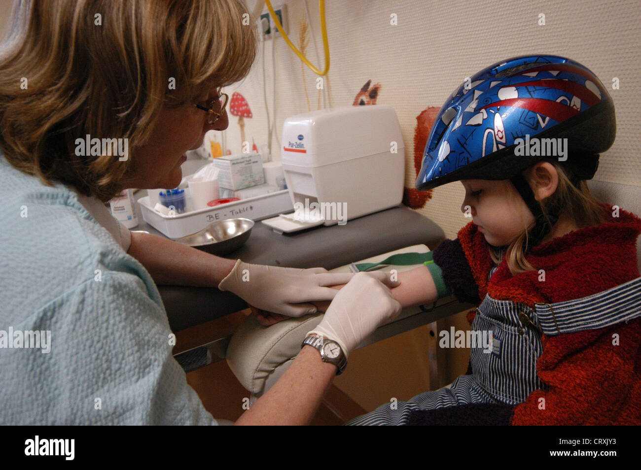 Neuropaediatrie hi-res stock photography and images - Alamy