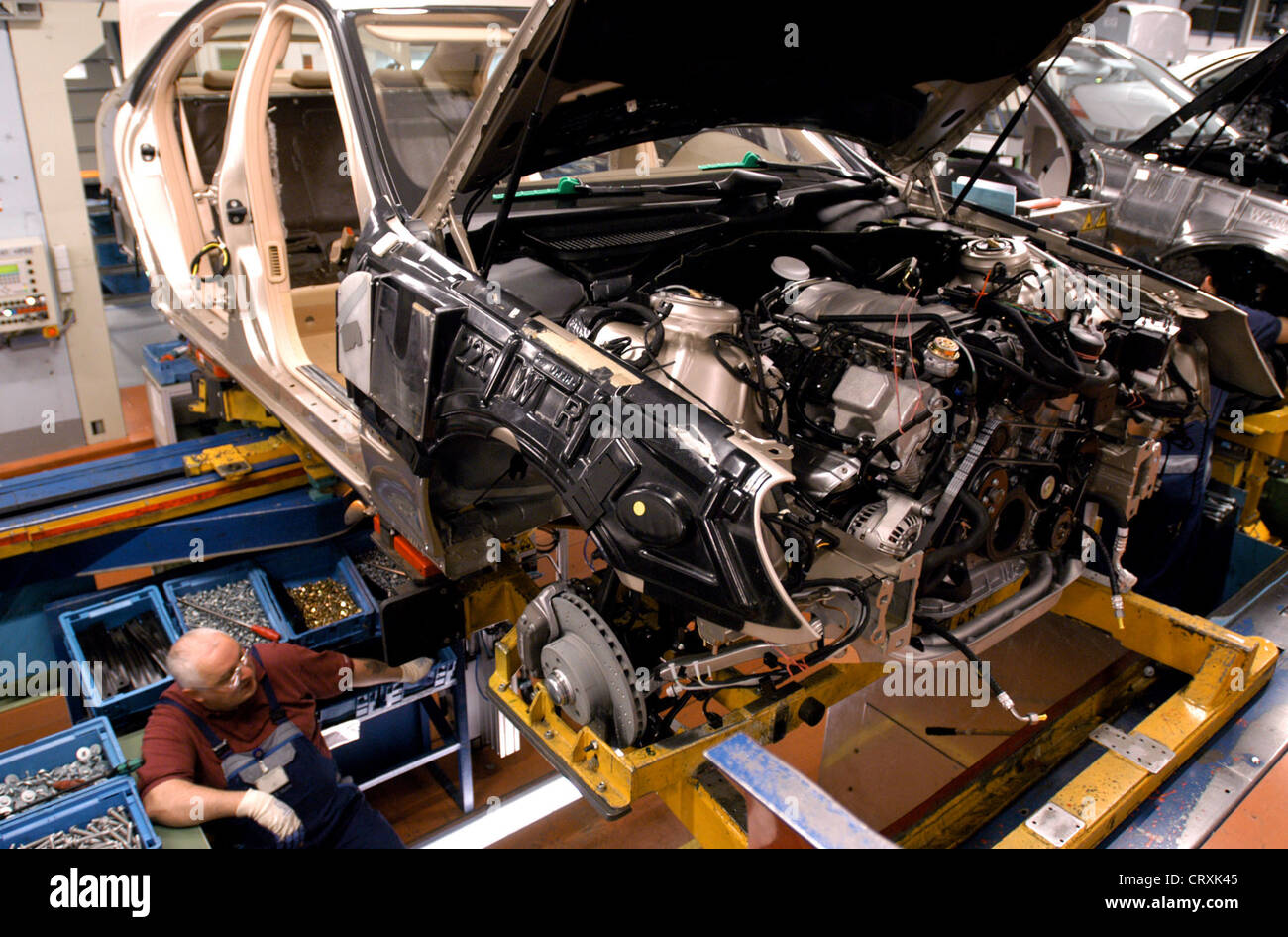 Car production at DaimlerChrysler Stock Photo - Alamy