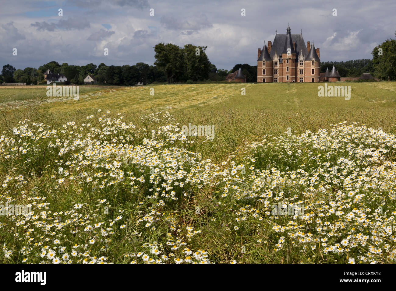 French norman historical exterior hi-res stock photography and images ...