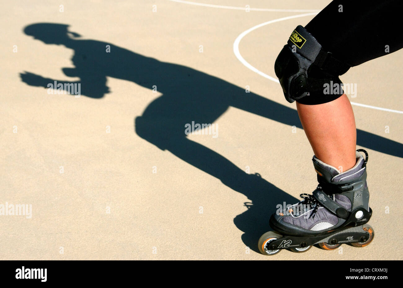 Inline skater in training Stock Photo - Alamy