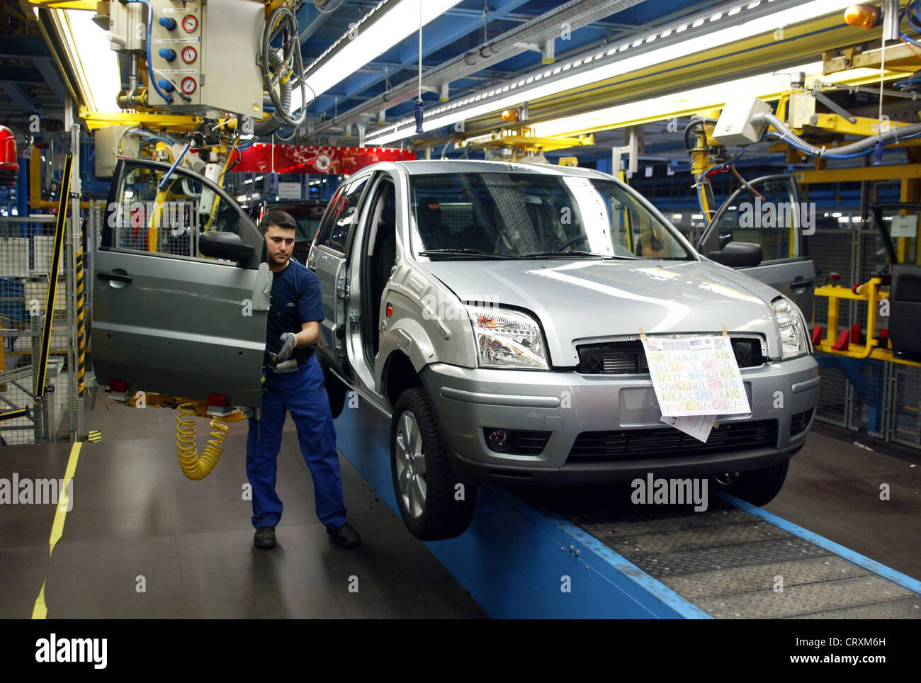 Car production at Ford in Cologne Stock Photo - Alamy