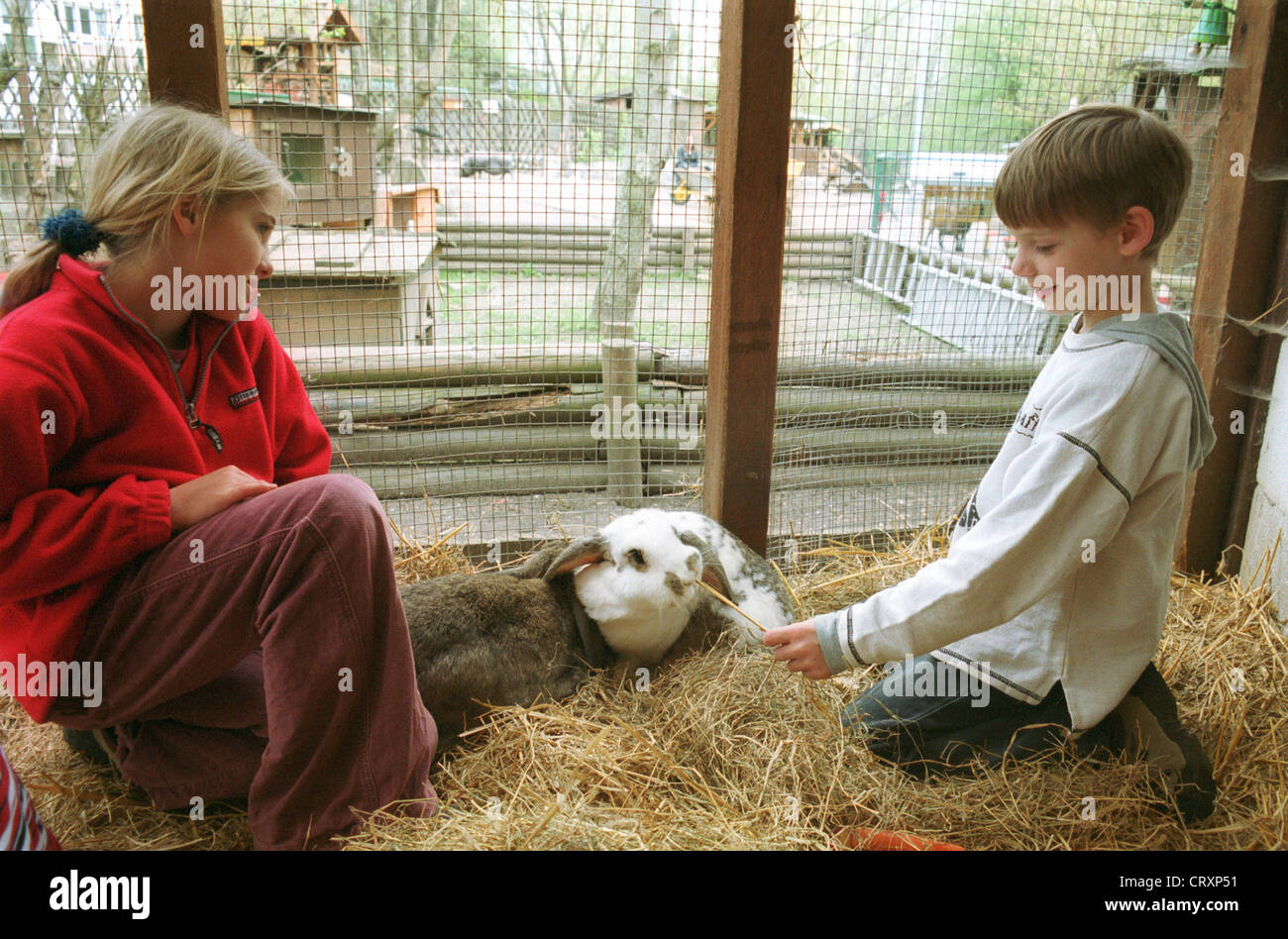 Children play school berlin hi-res stock photography and images - Alamy