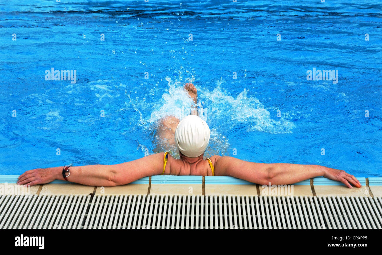 Womens swimming pool hi-res stock photography and images - Alamy