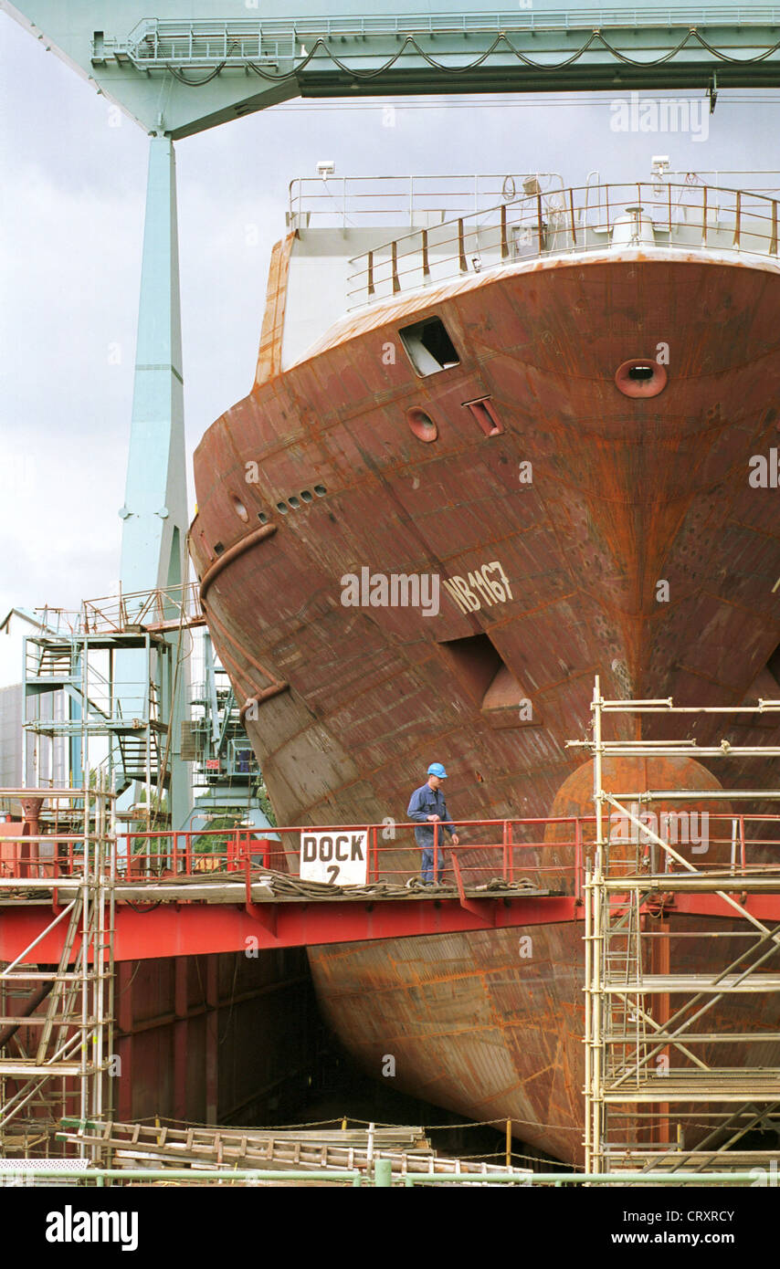 Shipbuilding in the dock of the Sietas Stock Photo - Alamy