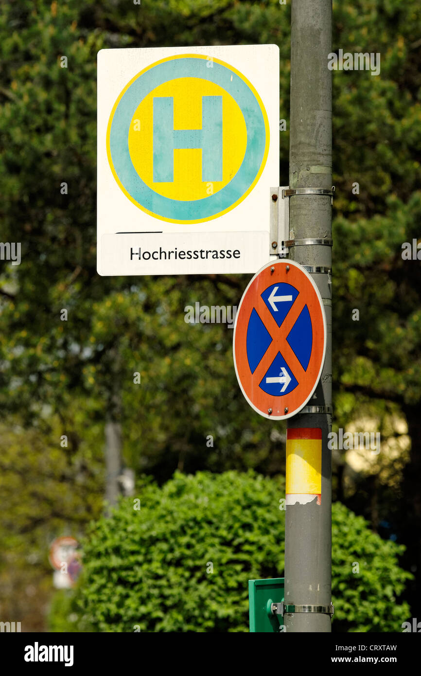 German bus stop hi-res stock photography and images - Alamy