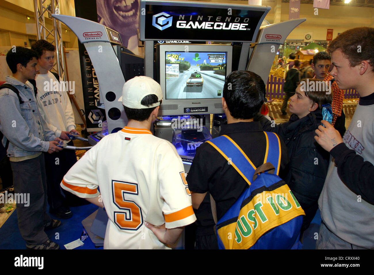 Nintendo gamecube hi-res stock photography and images - Alamy