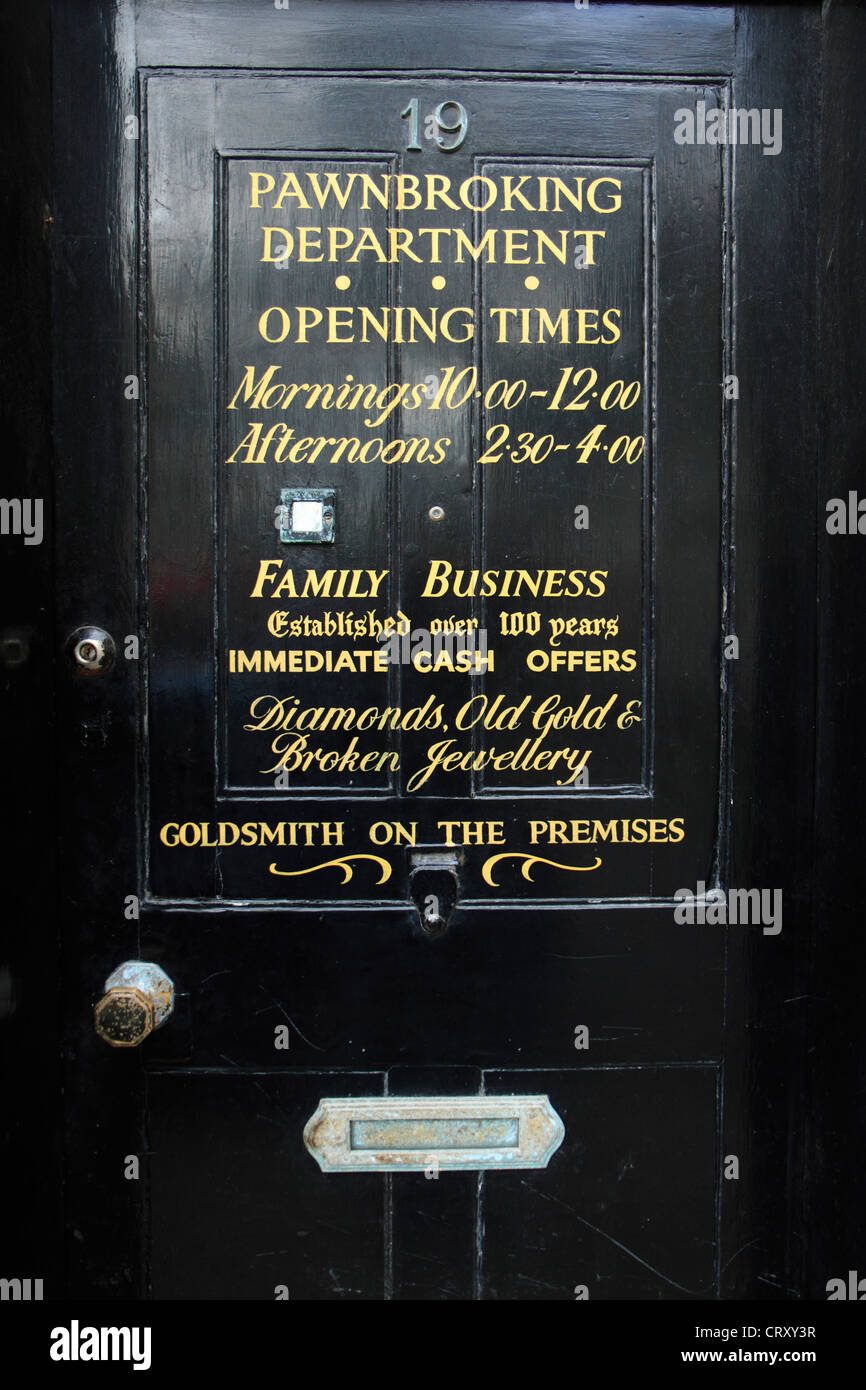 Pawnbroking hi-res stock photography and images - Alamy