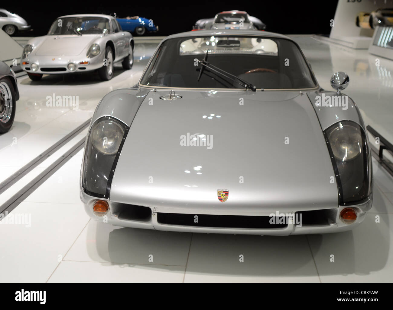 Porsche 904 engine hi-res stock photography and images - Alamy