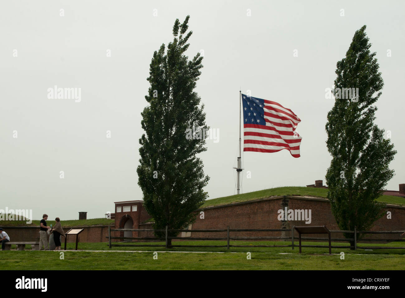 Fort mchenry flag hi-res stock photography and images - Alamy