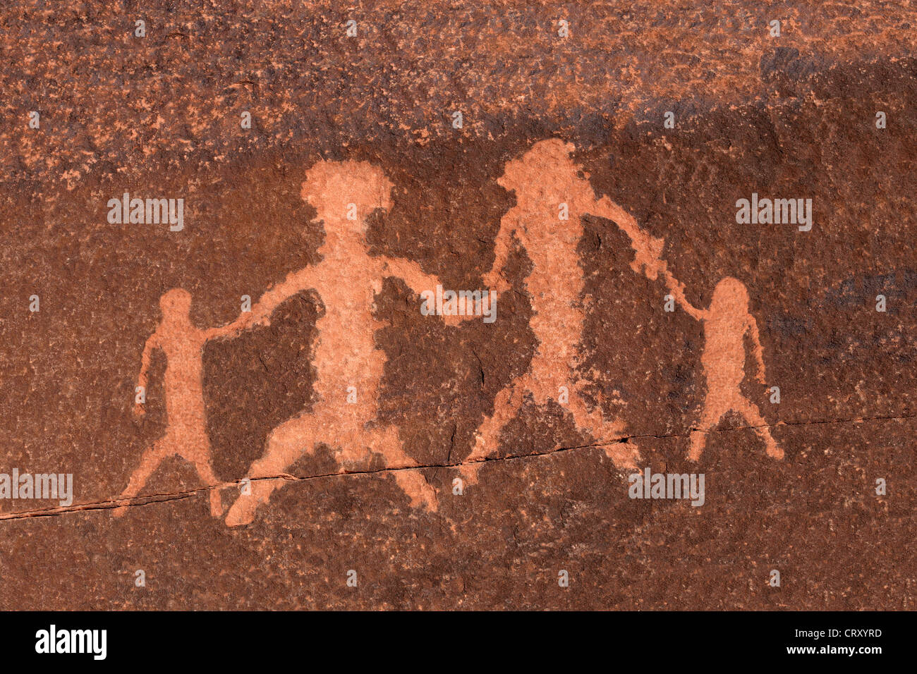 Indigenous family hi-res stock photography and images - Alamy