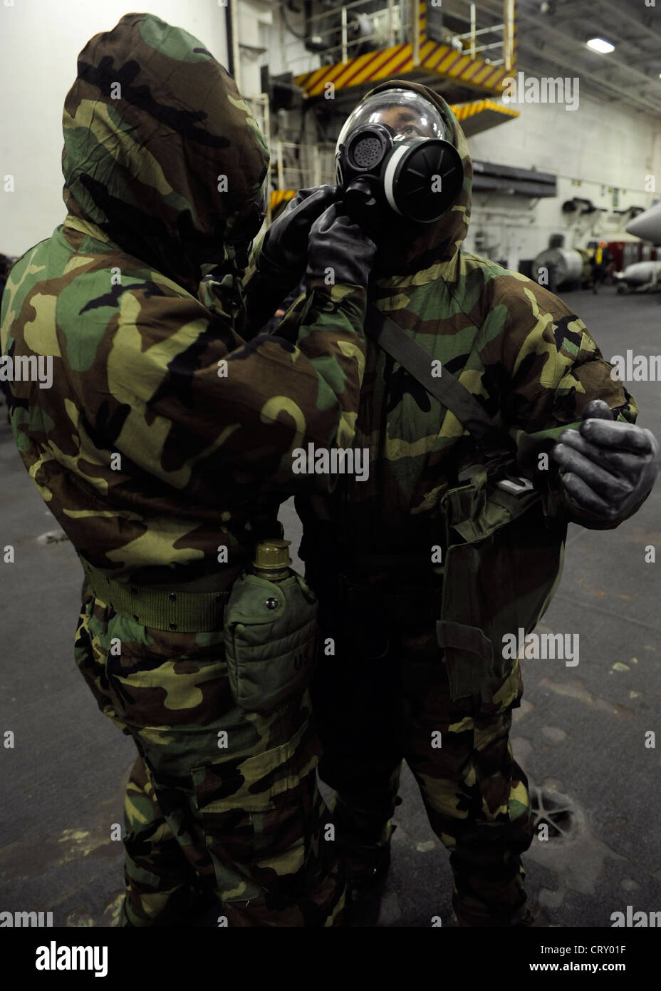 Aviation Structural Mechanic 1st Class Jacob Sorenson helps Aviation ...