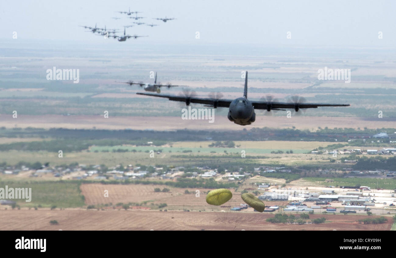 C-130J Super Hercules from the 317th Airlift Group perform heavy ...