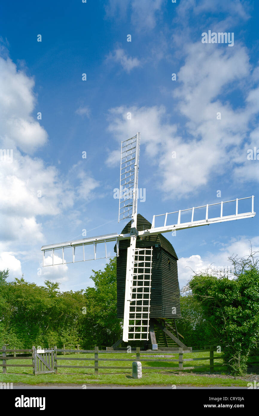 17th century english windmill hi-res stock photography and images - Alamy