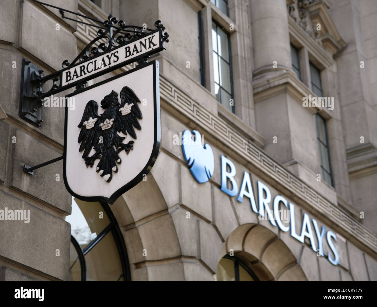 Barclays Logo Stock Photos & Barclays Logo Stock Images - Alamy