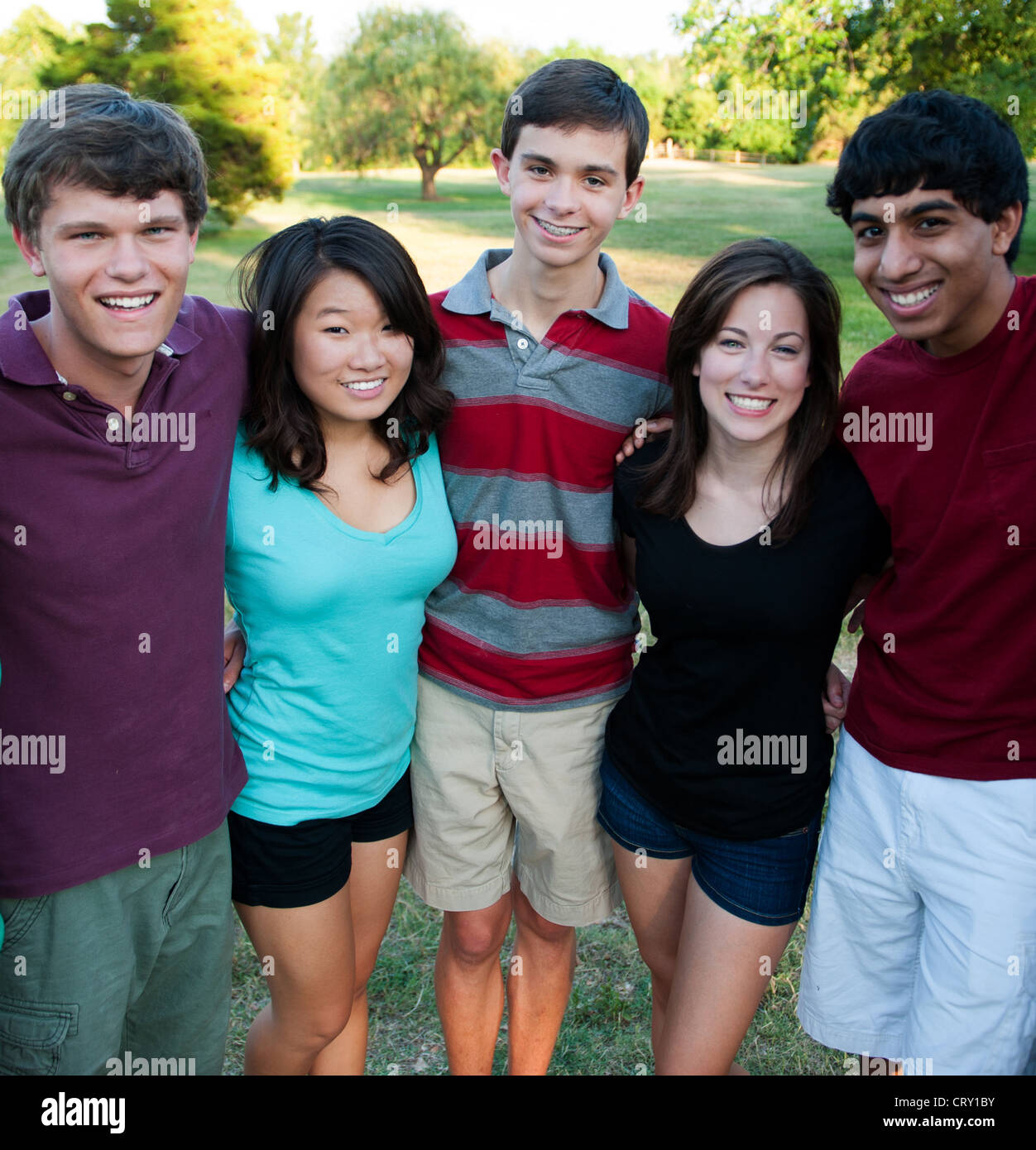 A group of multi-ethnic teenagers outside Stock Photo - Alamy A group of multi-ethnic teenagers outside Stock Photo - Alamy