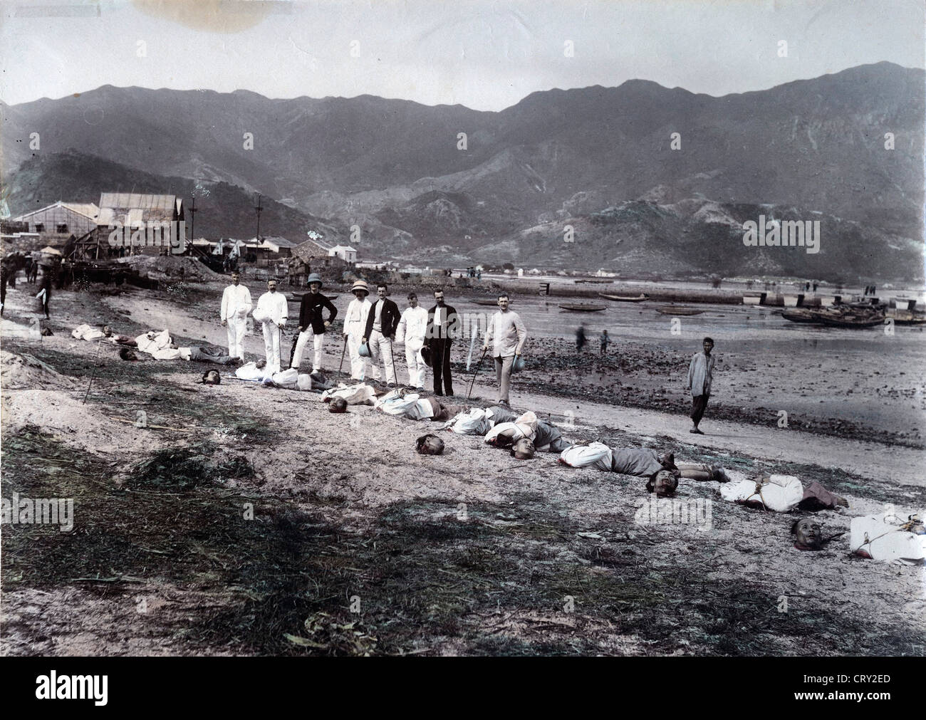 Execution of Namoa Pirates, Kowloon, Hong Kong, 1891 Stock Photo - Alamy