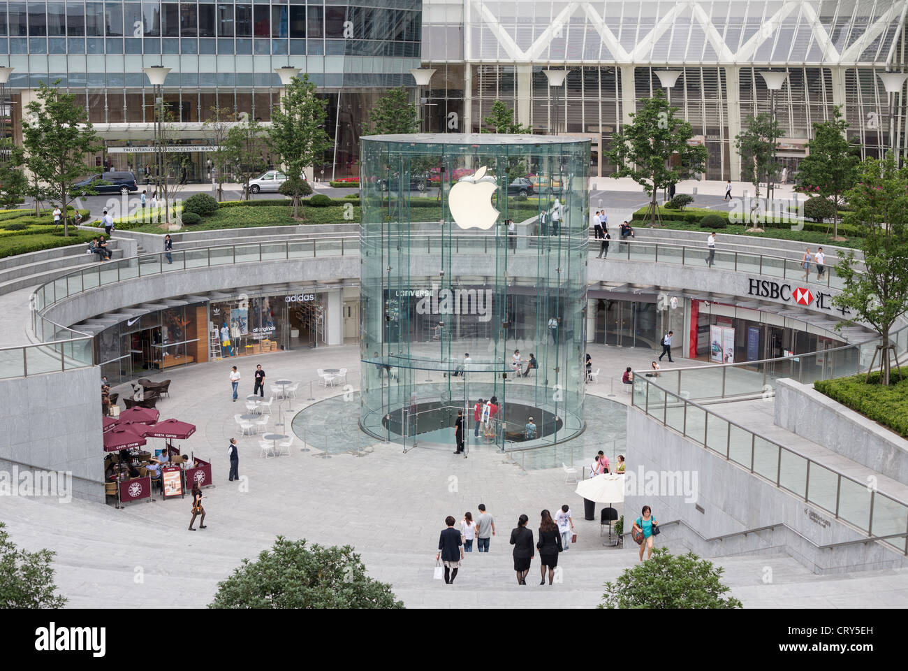 Apple computer store in Lujiazui financial district, in Pudong, in ...