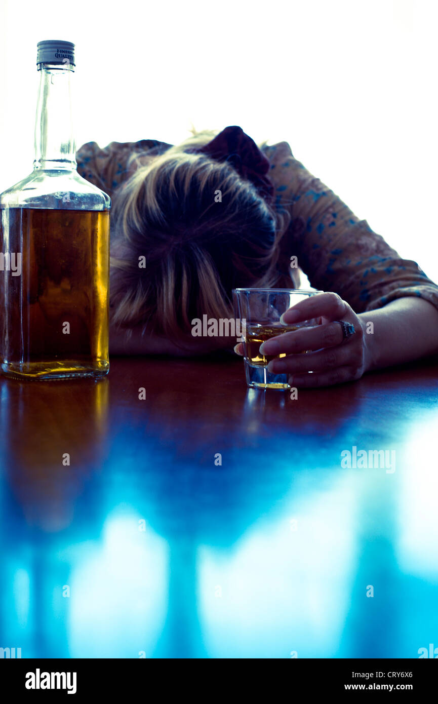 Drunk woman hi-res stock photography and images - Alamy
