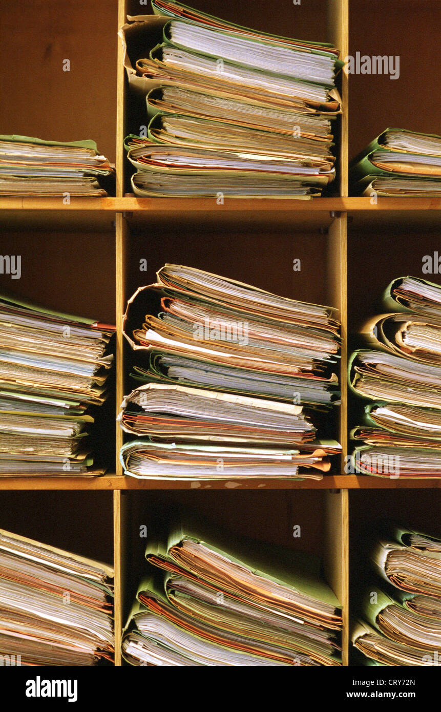 Filing management hi-res stock photography and images - Alamy