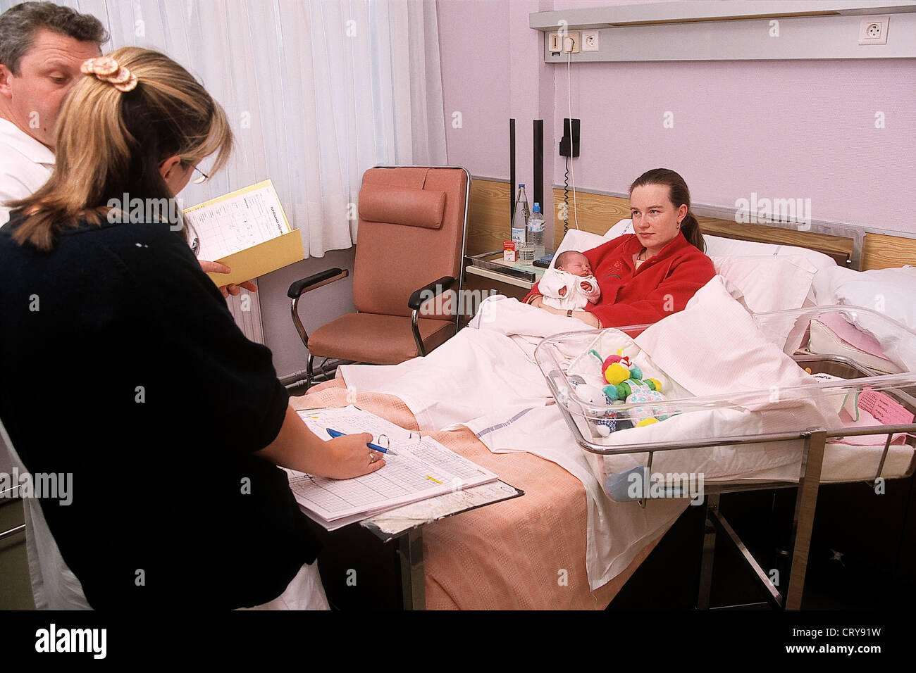 Maternity ward mothers hi-res stock photography and images - Alamy Maternity ward mothers hi-res stock photography and images - Alamy