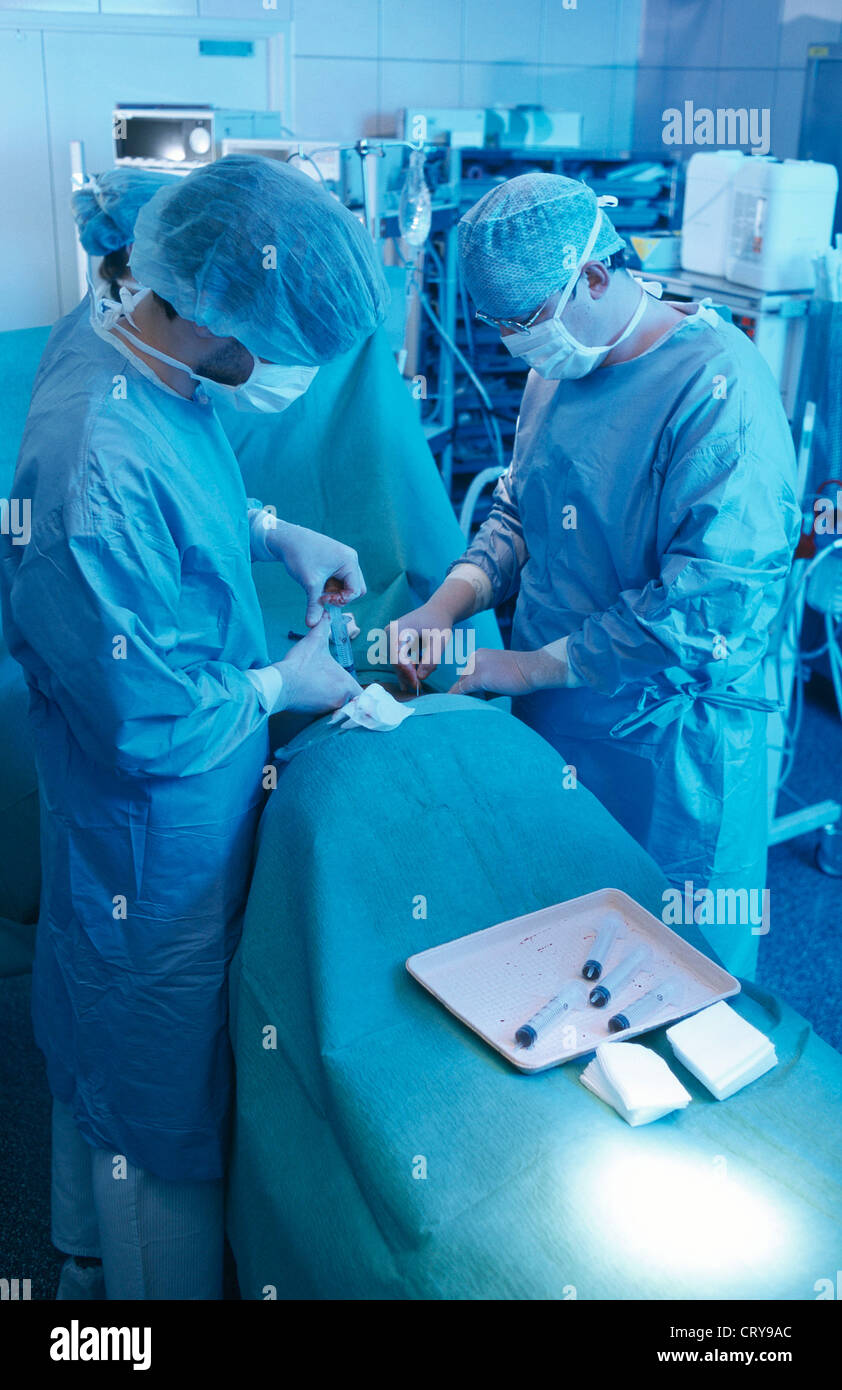 BONE MARROW ASPIRATION Stock Photo - Alamy