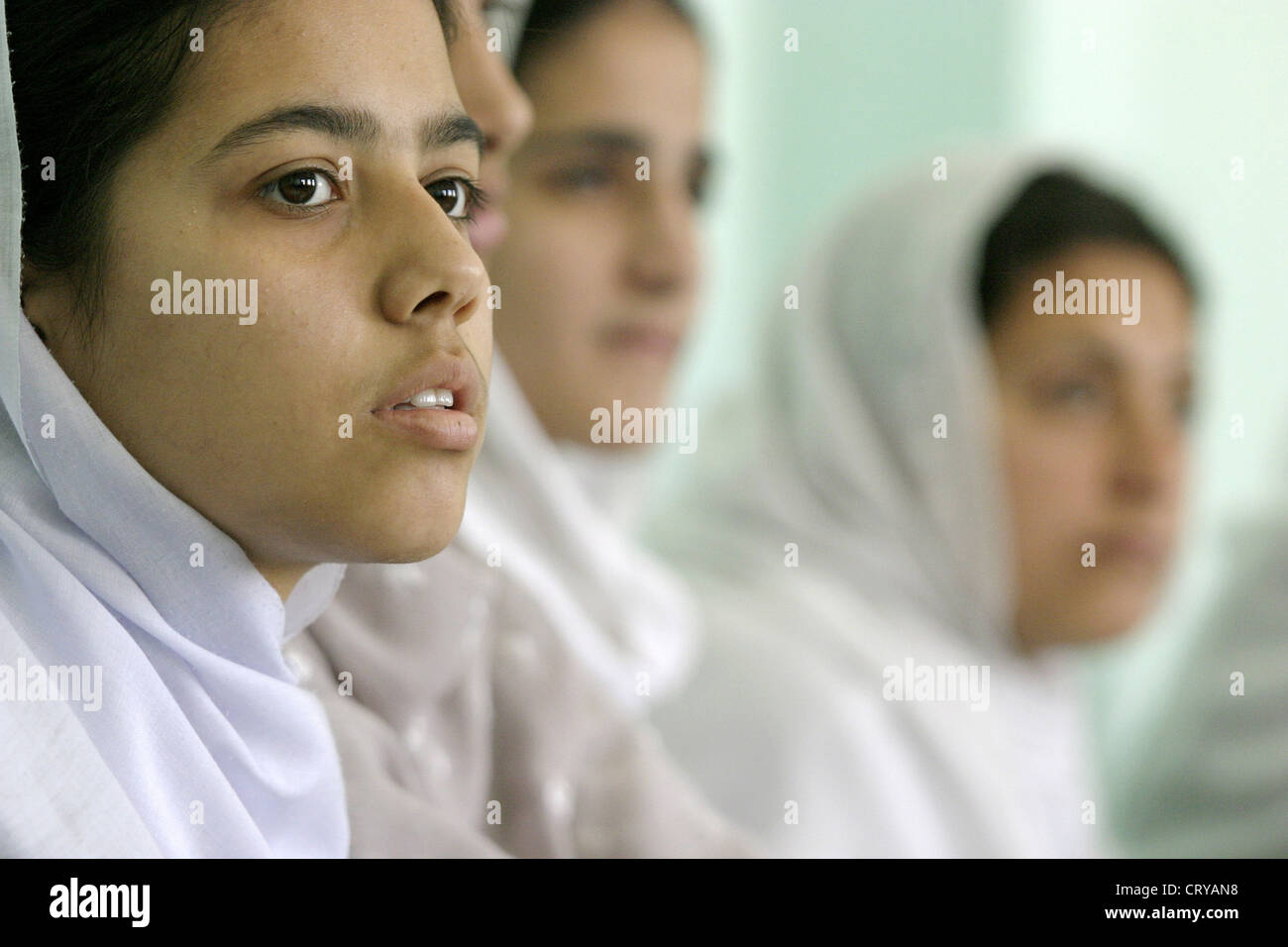Portrait of a veiled woman hi-res stock photography and images - Alamy