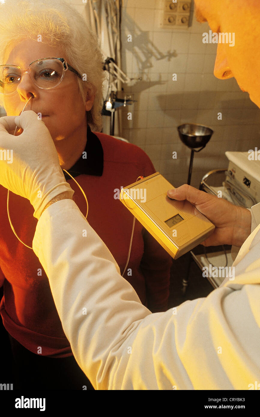 PH MONITORING, EXAMINATION Stock Photo - Alamy