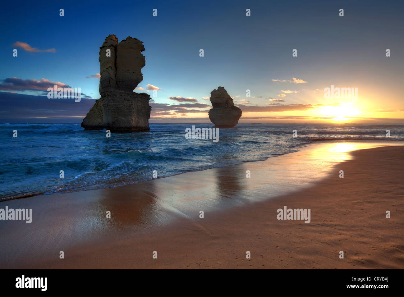 Gibson form hi-res stock photography and images - Alamy