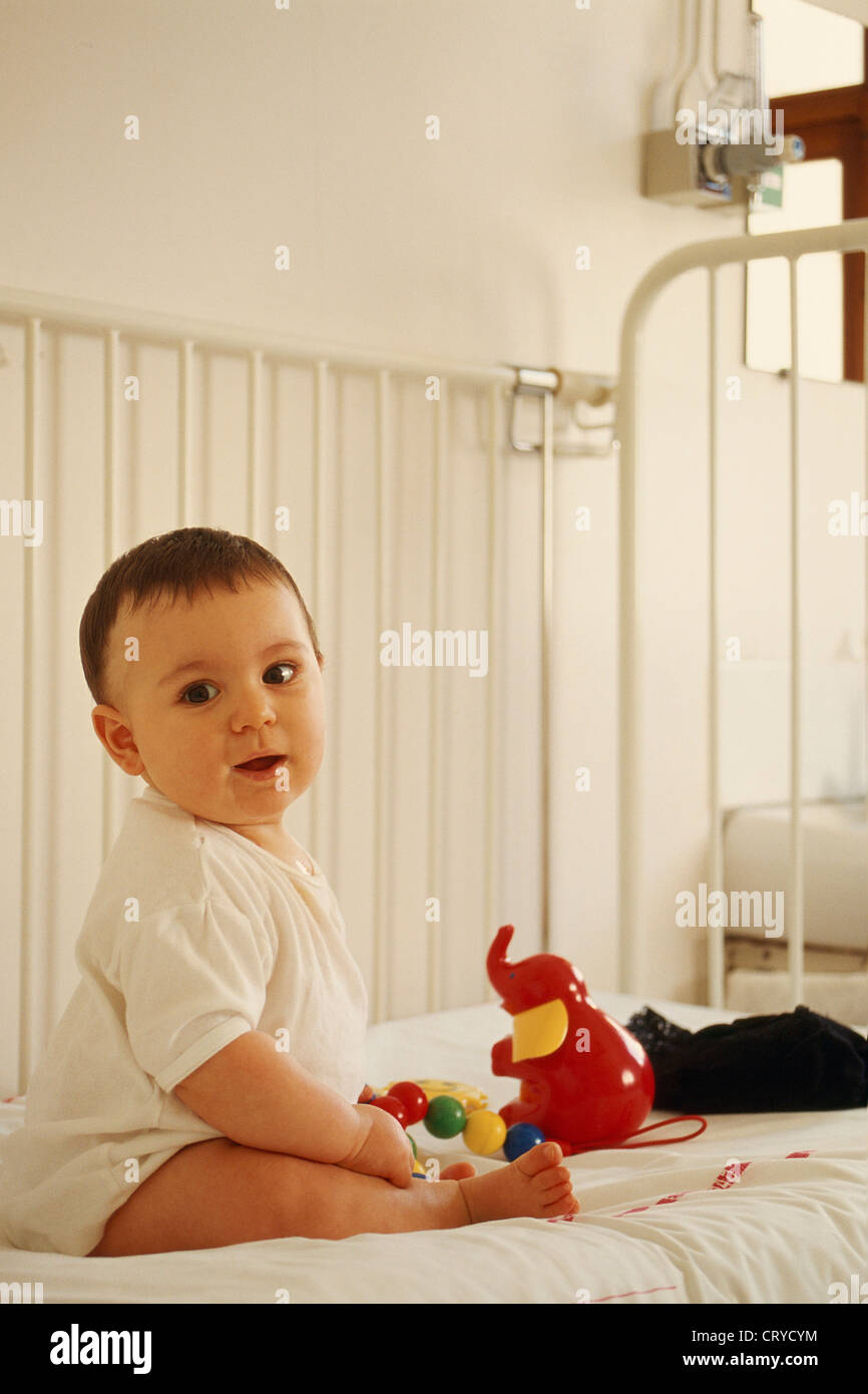 INFANT HOSPITAL PATIENT Stock Photo - Alamy