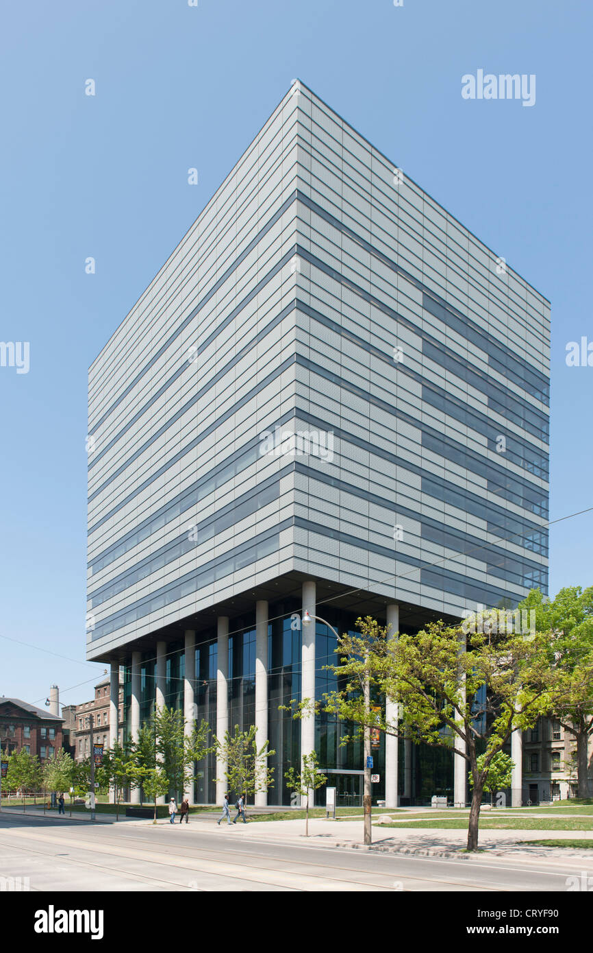 Leslie Dan Faculty of Pharmacy, Toronto University Stock Photo - Alamy