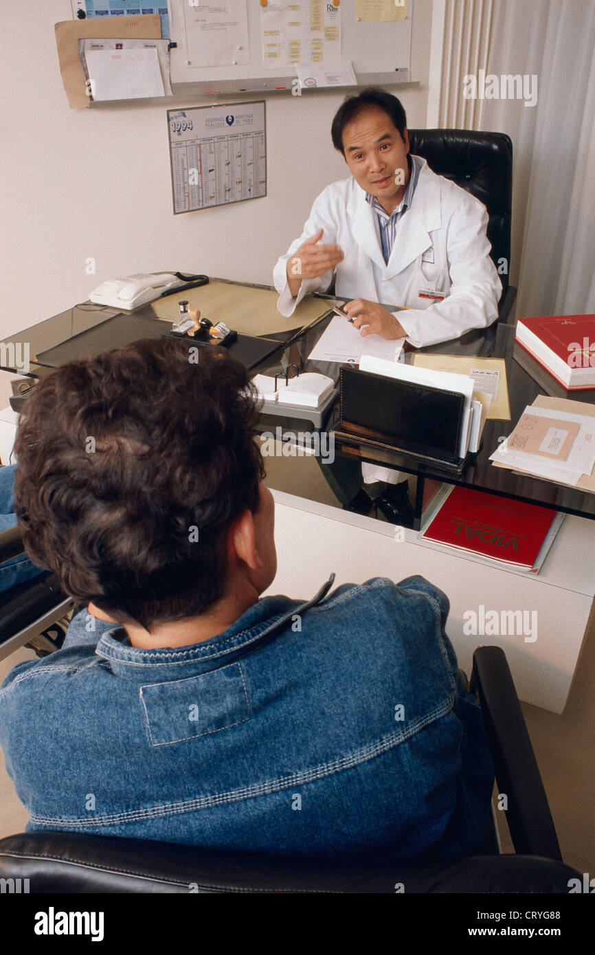 WOMAN AT HOSPITAL CONSULTATION Stock Photo - Alamy