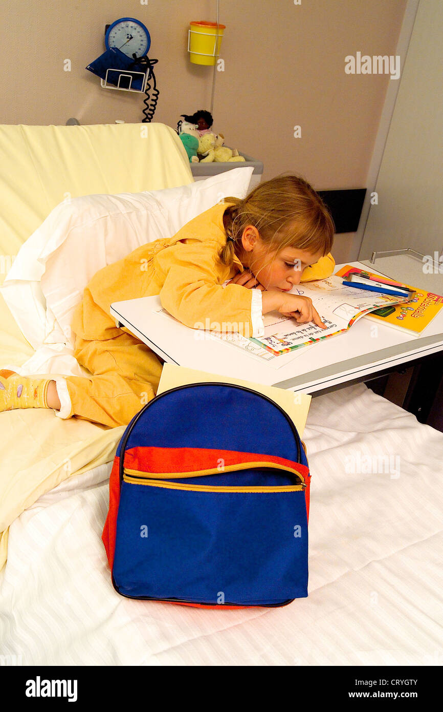 CHILD HOSPITAL PATIENT Stock Photo - Alamy