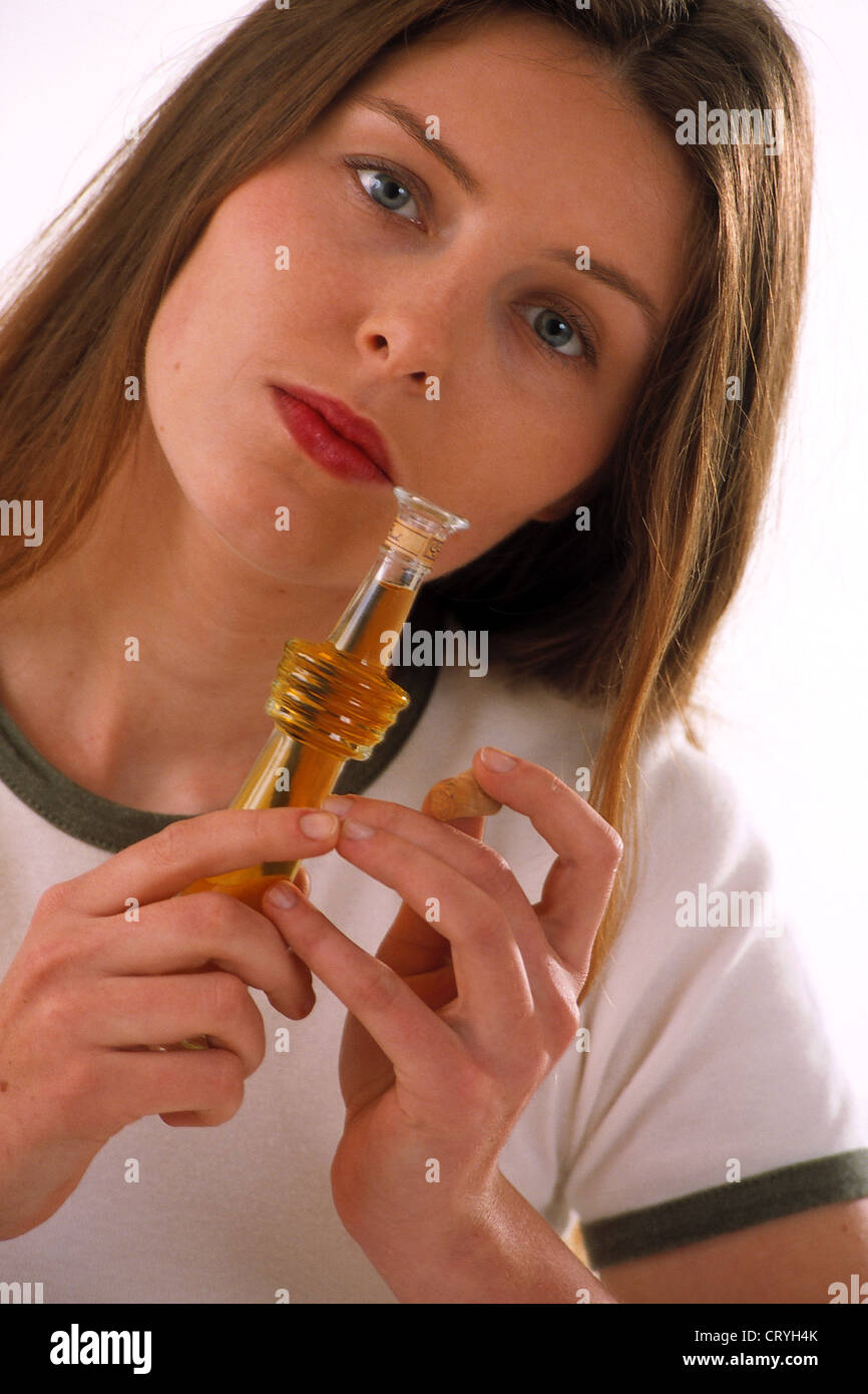 BODY CARE, WOMAN Stock Photo - Alamy