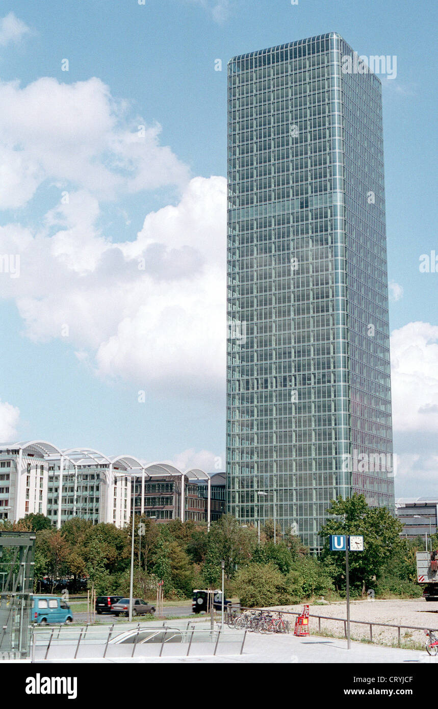 Hochhaus uptown munich hi-res stock photography and images - Alamy