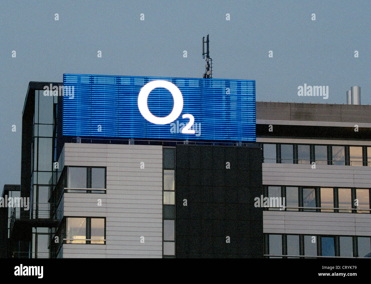 Headquarters of the mobile phone company O2 Stock Photo - Alamy