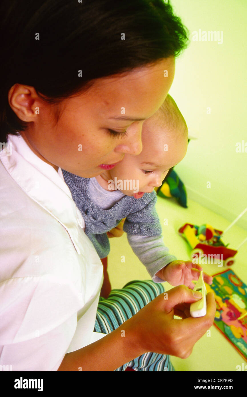 INFANT WITH FEVER Stock Photo - Alamy