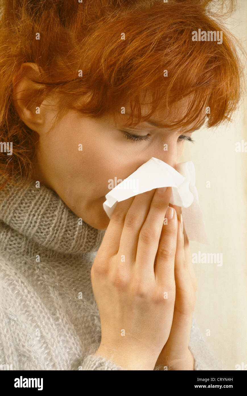 WOMAN WITH RHINITIS Stock Photo - Alamy