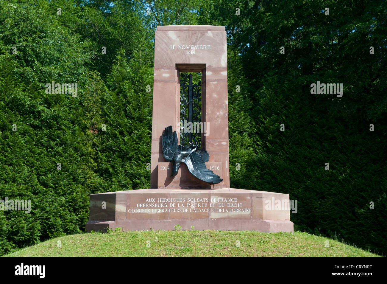 French WWI monument to the Heroic Soldiers of France by E. Brandt ...