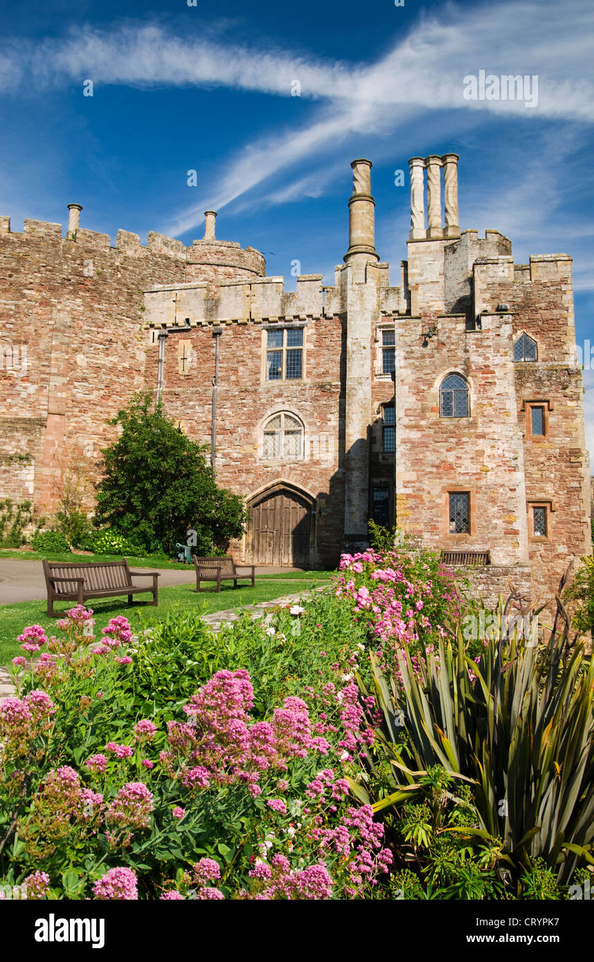 Berkeley Castle terrace in summertime Berkeley Castle Gloucestershire ...
