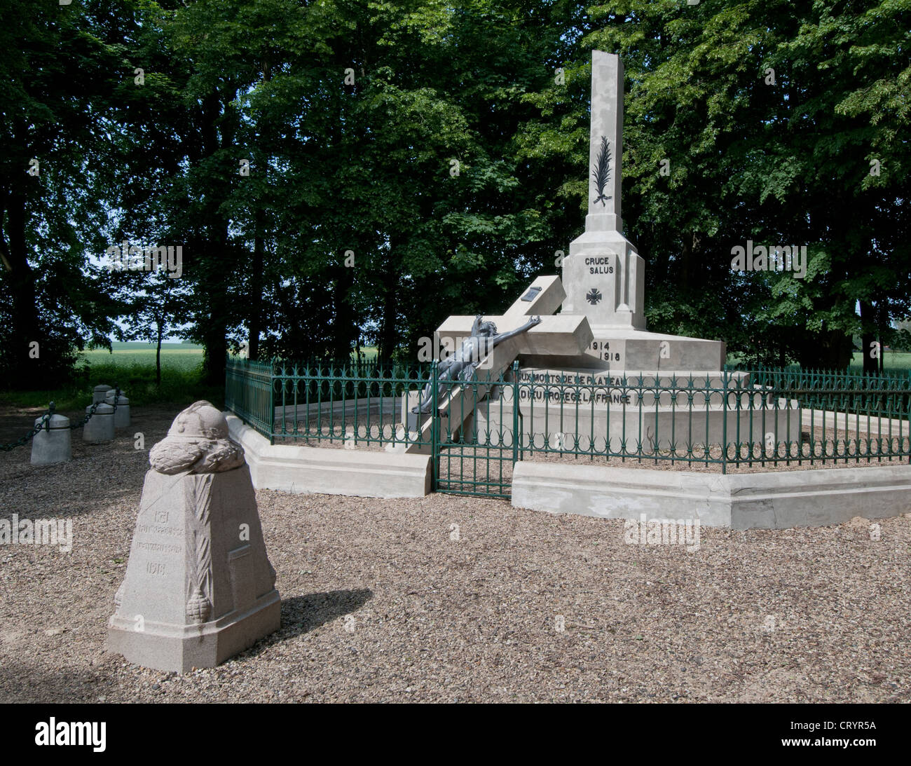 Western Front Demarcation Stone and Croix Brisee French war memorial ...