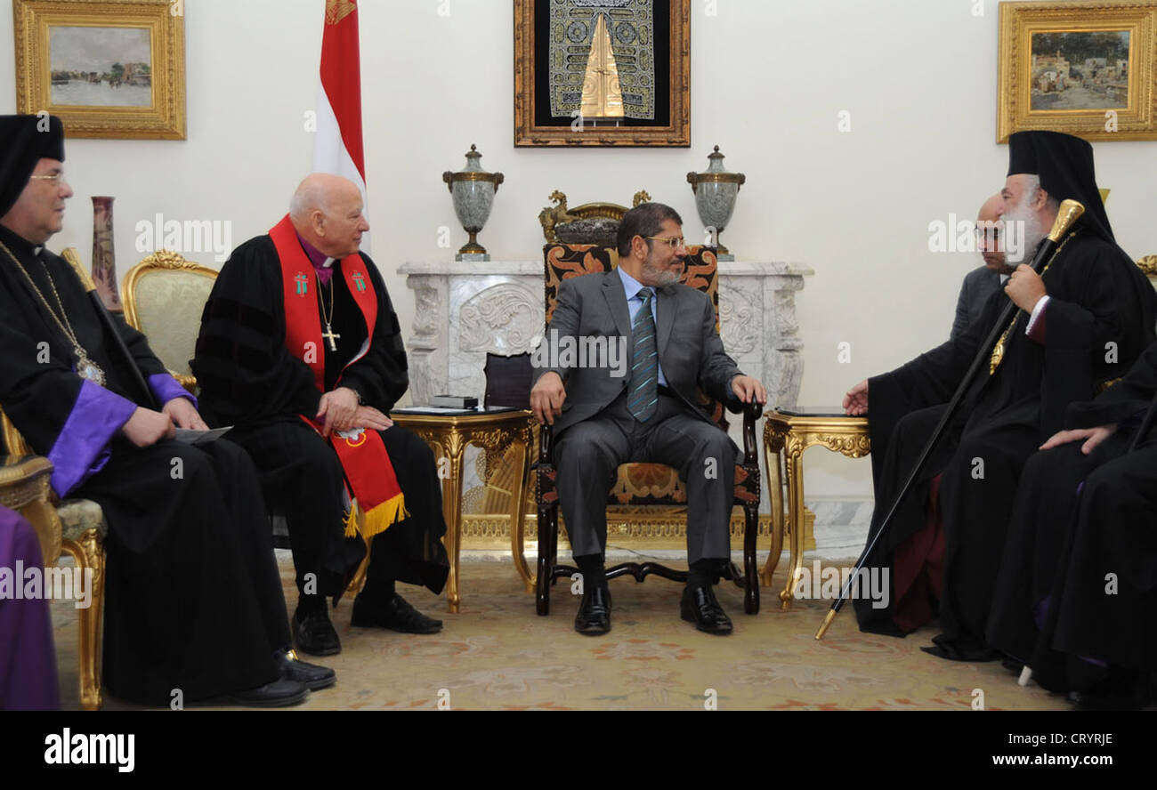 Egypt's President-elect Morsi meets with key Egyptian Christian leaders ...