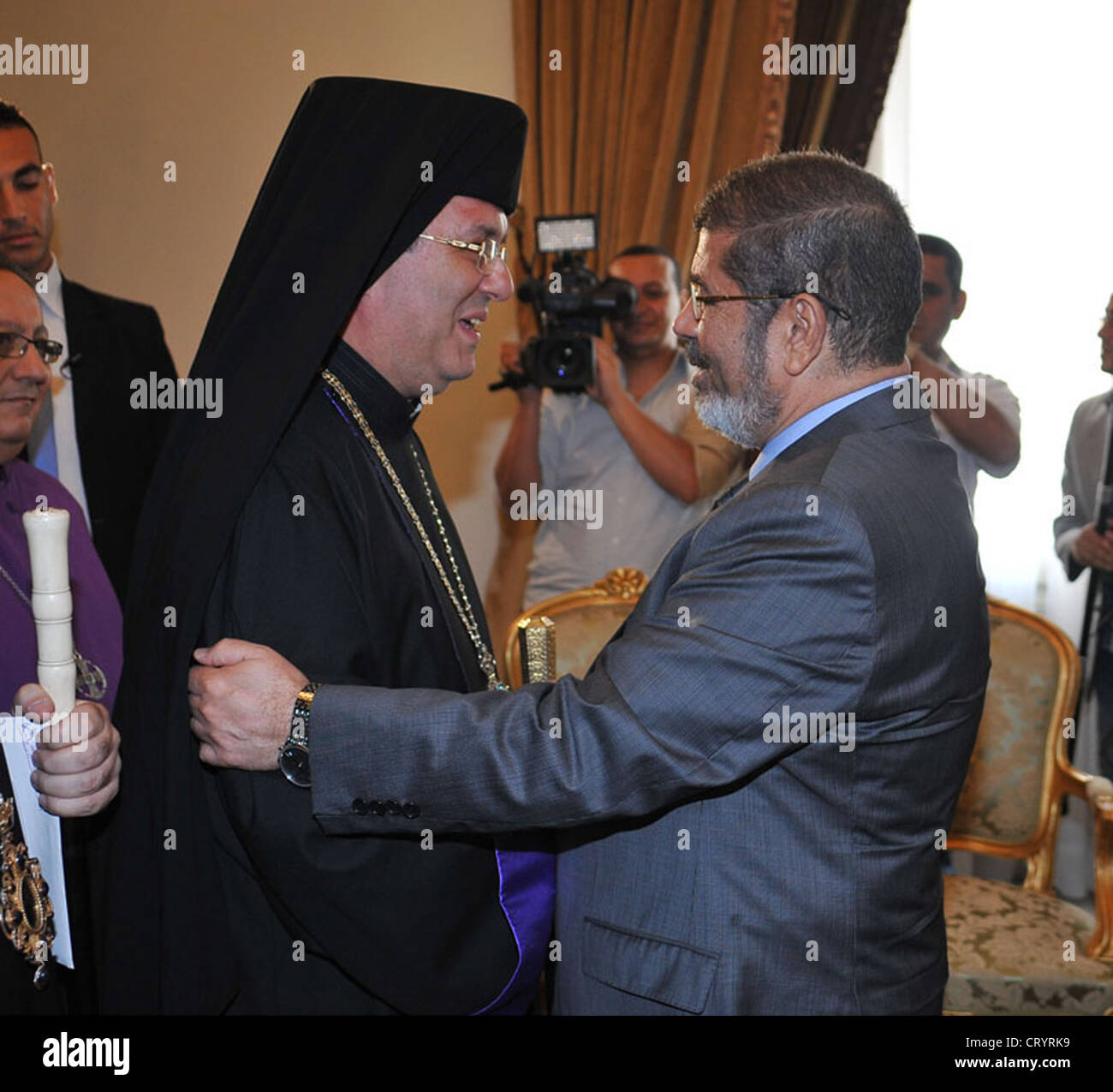 Egypt's President-elect Morsi meets with key Egyptian Christian leaders ...