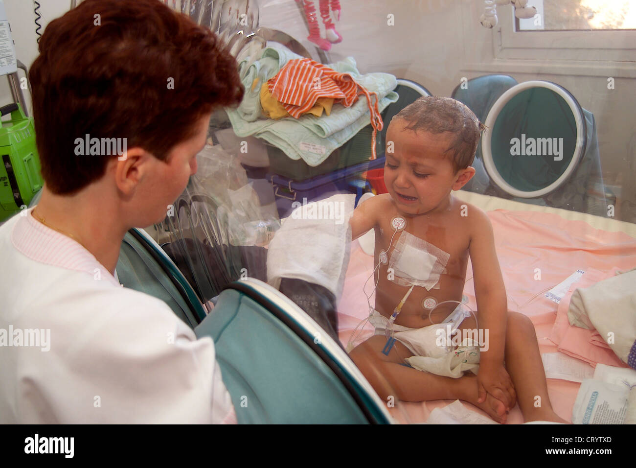 Children with immune deficiency hi-res stock photography and images - Alamy