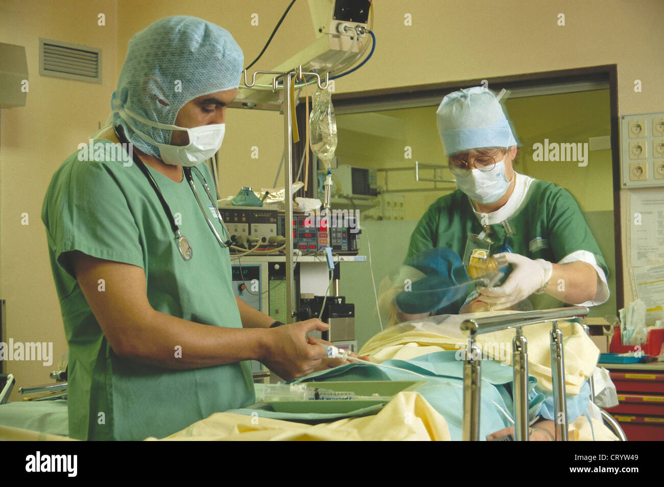 Anesthesia masks hi-res stock photography and images - Alamy