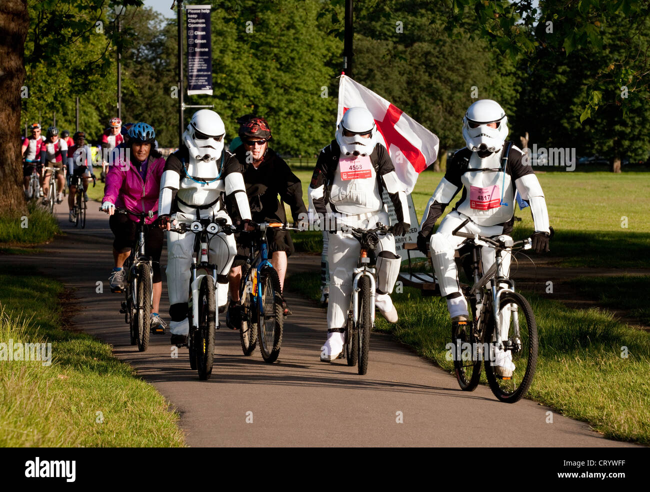 Star wars stormtrooper hi-res stock photography and images - Alamy
