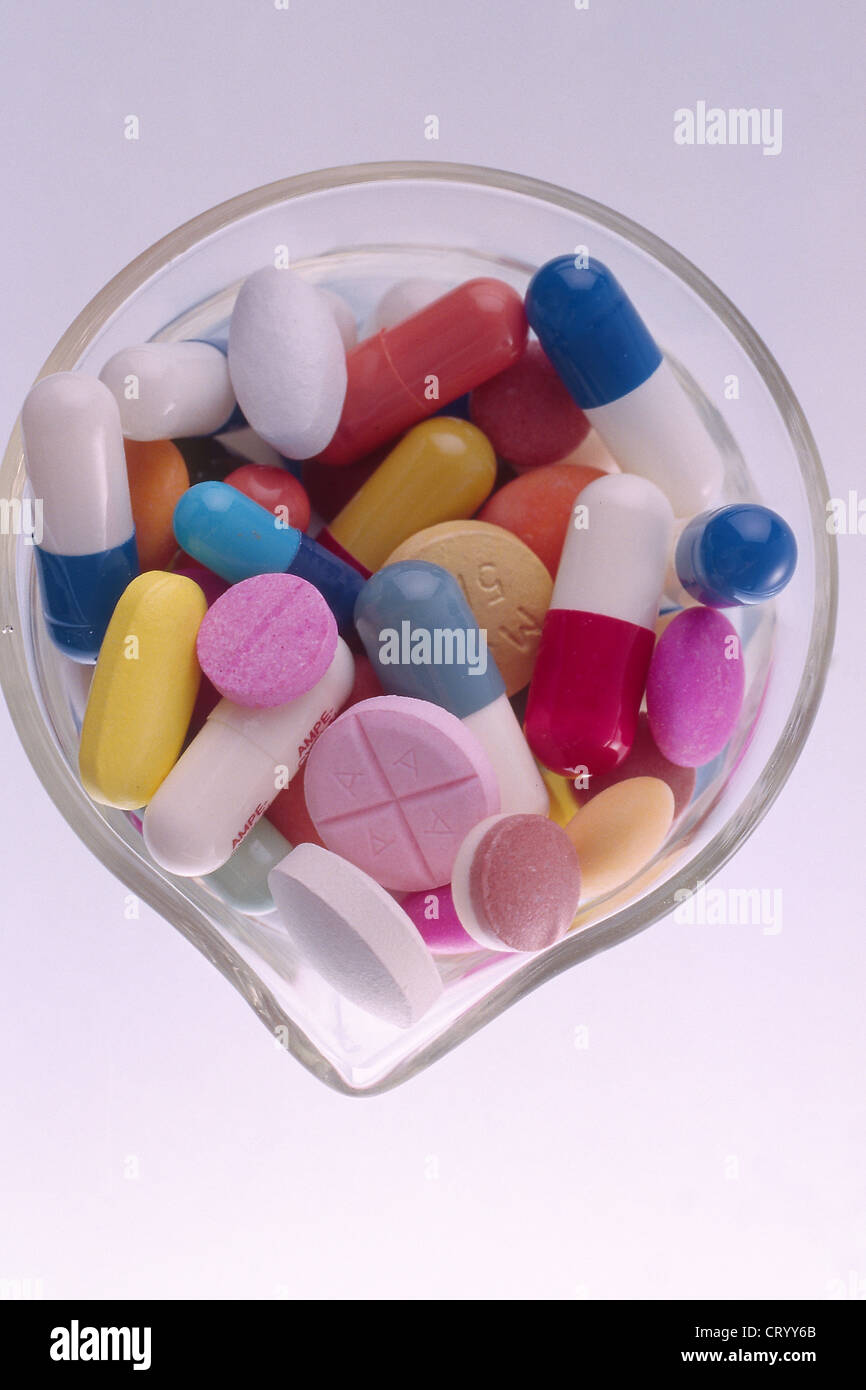 Life sciences drugs hi-res stock photography and images - Alamy