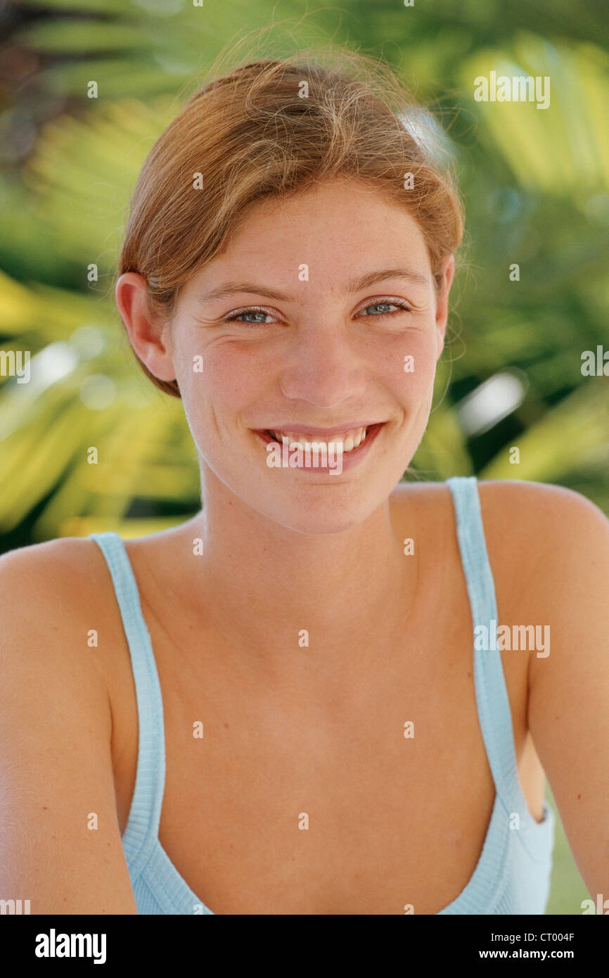 PORTRAIT OF ADOLESCENT GIRL Stock Photo - Alamy