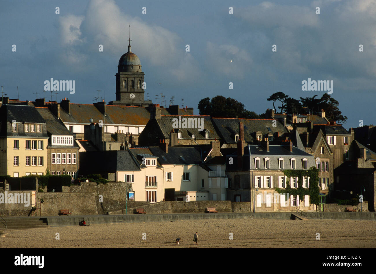 St servan hi-res stock photography and images - Alamy
