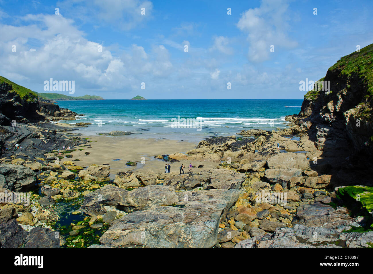Lunday Bay and Epphaven cove are located on the North Cornwall Coast ...